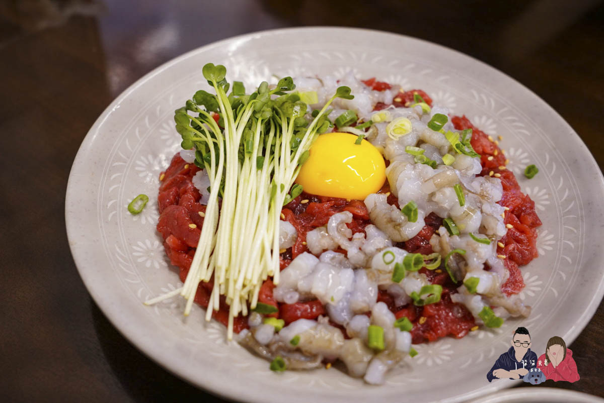 2025 富村生牛肉》廣藏市場必吃米其林必比登推薦餐廳，生章魚扭阿扭，真的好吃嗎！？ - 柒柒夫妻543